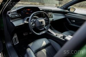 Zaļš Peugeot 308 2023 Rīga, ar dzinēja tilpumu 1.60 L un nobraukumu 47 tūkst. km par 24500 €, foto 6 vietnē AUTOMOTO.COM.LV