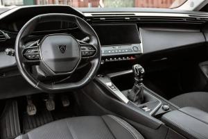 Зеленый Пежо 308 2022 в Рига, объемом двигателя 1.20 л и пробегом 180 тыс. км за 11200 €, фото 9 на AUTOMOTO.COM.LV