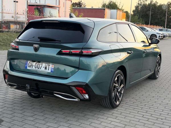 Green Peugeot 308 2022 in Marijampole, with an engine capacity of 1.20 L and mileage of 93 thousand km for 11616 €, photo 10 on AUTOMOTO.COM.LV
