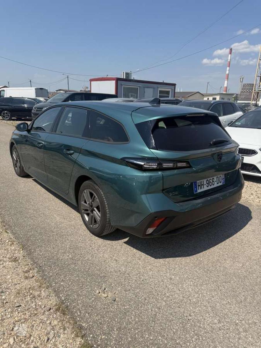 Зеленый Пежо 308 2023 в Вильнюс, объемом двигателя 1.50 л и пробегом 150 тыс. км за 10270 €, фото 7 на AUTOMOTO.COM.LV