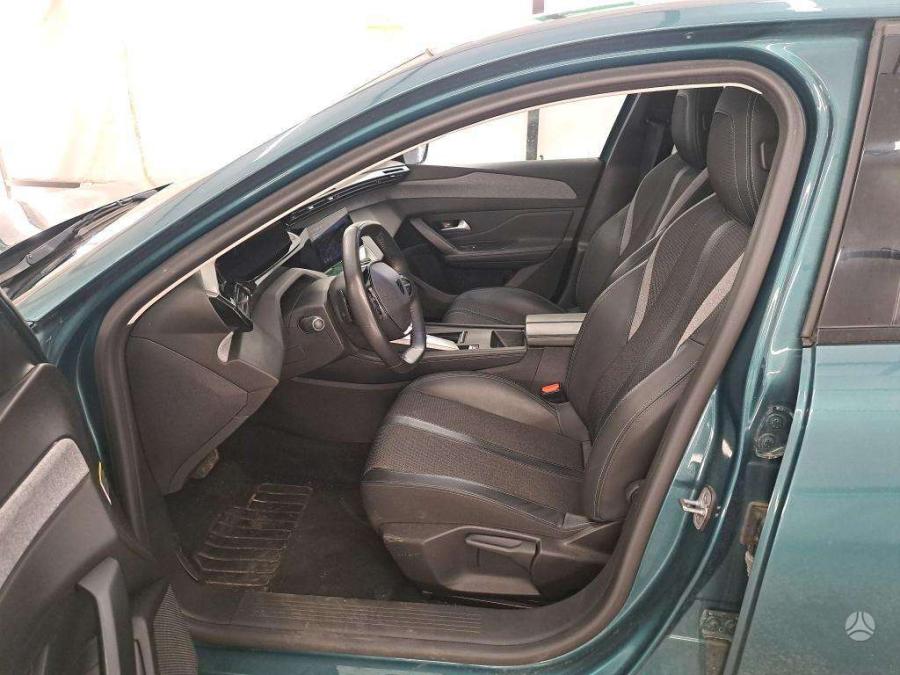 Green Peugeot 308 2023 in Vilnius, with an engine capacity of 1.50 L and mileage of 144 thousand km for 13555 €, photo 7 on AUTOMOTO.COM.LV