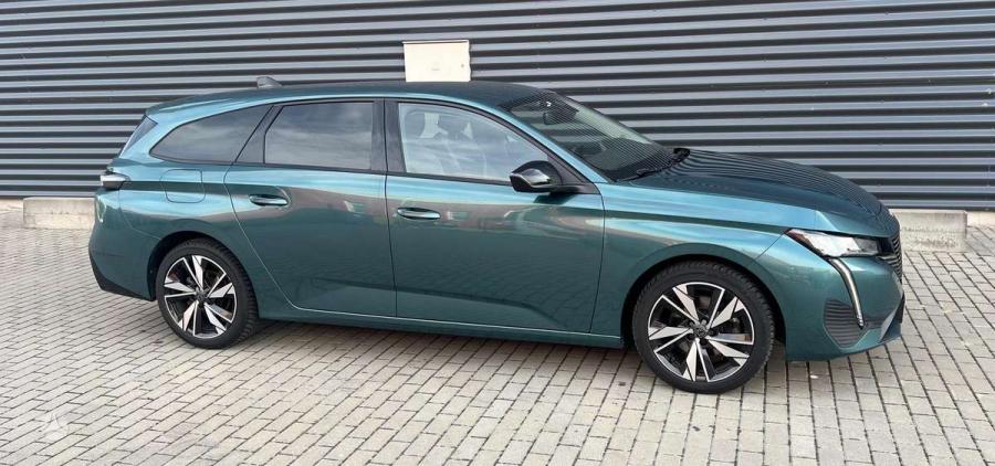 Zaļš Peugeot 308 2023 Tauragė, ar dzinēja tilpumu 1.20 L un nobraukumu 181 tūkst. km par 10300 €, foto 8 vietnē AUTOMOTO.COM.LV