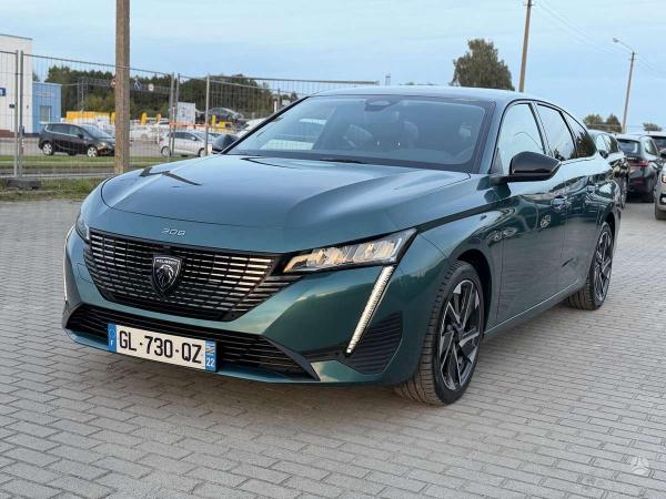Green Peugeot 308 2023 in Marijampole, with an engine capacity of 1.20 L and mileage of 141 thousand km for 12826 €, photo 1 on AUTOMOTO.COM.LV