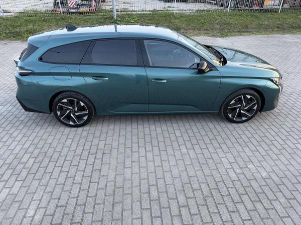 Green Peugeot 308 2023 in Marijampole, with an engine capacity of 1.20 L and mileage of 141 thousand km for 12826 €, photo 9 on AUTOMOTO.COM.LV
