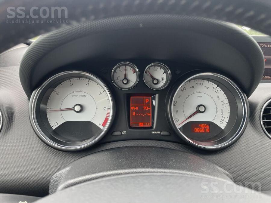 Grey Peugeot 308 2009 in Riga, with an engine capacity of 1.60 L and mileage of 67 thousand km for 5500 €, photo 10 on AUTOMOTO.COM.LV