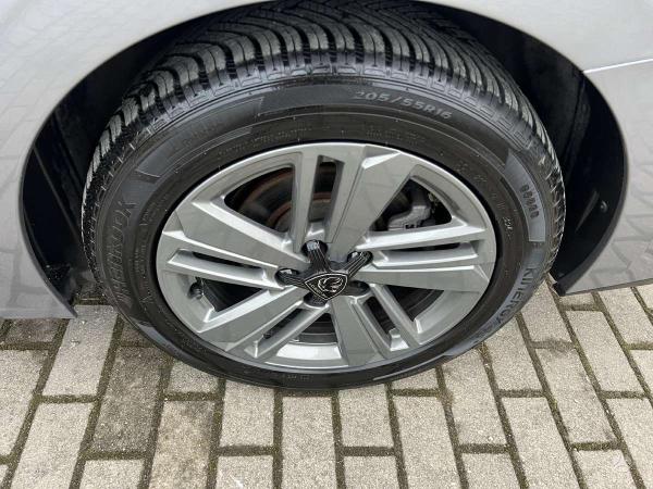 Pelēks Peugeot 308 2022 Marijampole, ar dzinēja tilpumu 1.50 L un nobraukumu 166 tūkst. km par 13552 €, foto 10 vietnē AUTOMOTO.COM.LV