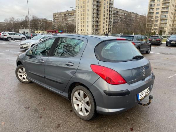 Pelēks Peugeot 308 2007 Rīga, ar dzinēja tilpumu 1.60 L un nobraukumu 154 tūkst. km par 2950 €, foto 2 vietnē AUTOMOTO.COM.LV