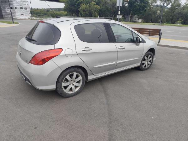 Pelēks Peugeot 308 2007 Kauņa, ar dzinēja tilpumu 1.56 L un nobraukumu 287 tūkst. km par 1400 €, foto 3 vietnē AUTOMOTO.COM.LV