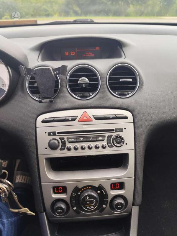 Pelēks Peugeot 308 2007 Kauņa, ar dzinēja tilpumu 1.56 L un nobraukumu 287 tūkst. km par 1400 €, foto 8 vietnē AUTOMOTO.COM.LV