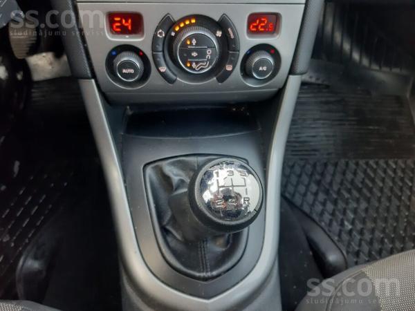 Grey Peugeot 308 2008 in Daugavpils, with an engine capacity of 1.60 L and mileage of 0 thousand km for 16950 €, photo 6 on AUTOMOTO.COM.LV