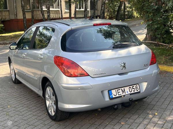 Pelēks Peugeot 308 2008 Viļņa, ar dzinēja tilpumu 1.56 L un nobraukumu 294 tūkst. km par 1800 €, foto 5 vietnē AUTOMOTO.COM.LV
