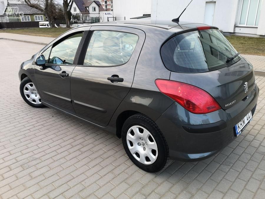 Pelēks Peugeot 308 2008 Jurbarkas, ar dzinēja tilpumu 1.60 L un nobraukumu 250 tūkst. km par 1950 €, foto 6 vietnē AUTOMOTO.COM.LV