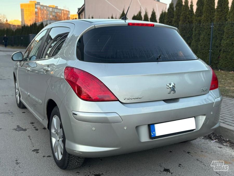 Grey Peugeot 308 2008 in Kaunas, with an engine capacity of 1.60 L and mileage of 120 thousand km for 1950 €, photo 9 on AUTOMOTO.COM.LV