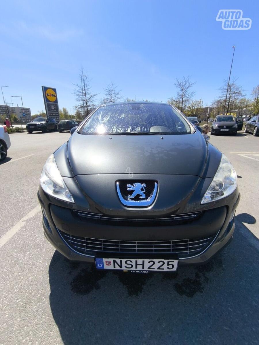 Grey Peugeot 308 2008 in Vilnius, with an engine capacity of 1.60 L and mileage of 118 thousand km for 4200 €, photo 4 on AUTOMOTO.COM.LV