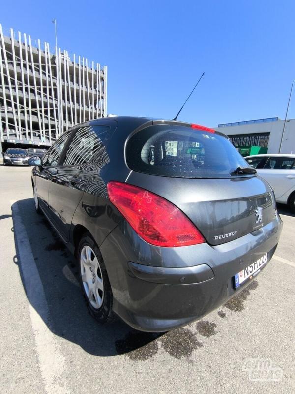 Grey Peugeot 308 2008 in Vilnius, with an engine capacity of 1.60 L and mileage of 118 thousand km for 4200 €, photo 8 on AUTOMOTO.COM.LV