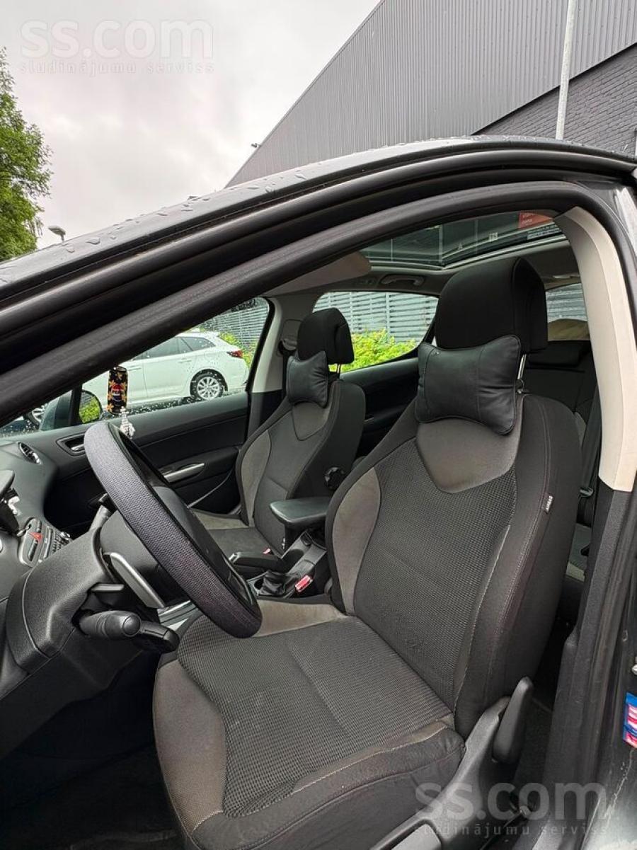 Grey Peugeot 308 2008 in Riga, with an engine capacity of 1.60 L and mileage of 326 thousand km for 1600 €, photo 8 on AUTOMOTO.COM.LV