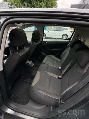 Grey Peugeot 308 2008 in Riga, with an engine capacity of 1.60 L and mileage of 326 thousand km for 1600 €, photo 9 on AUTOMOTO.COM.LV