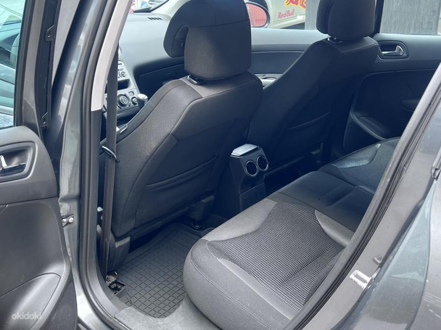 Pelēks Peugeot 308 2008 Tallina, ar dzinēja tilpumu 1.60 L un nobraukumu 280 tūkst. km par 2990 €, foto 9 vietnē AUTOMOTO.COM.LV