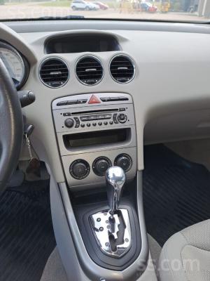 Grey Peugeot 308 2008 in Riga, with an engine capacity of 1.60 L and mileage of 215 thousand km for 3100 €, photo 10 on AUTOMOTO.COM.LV
