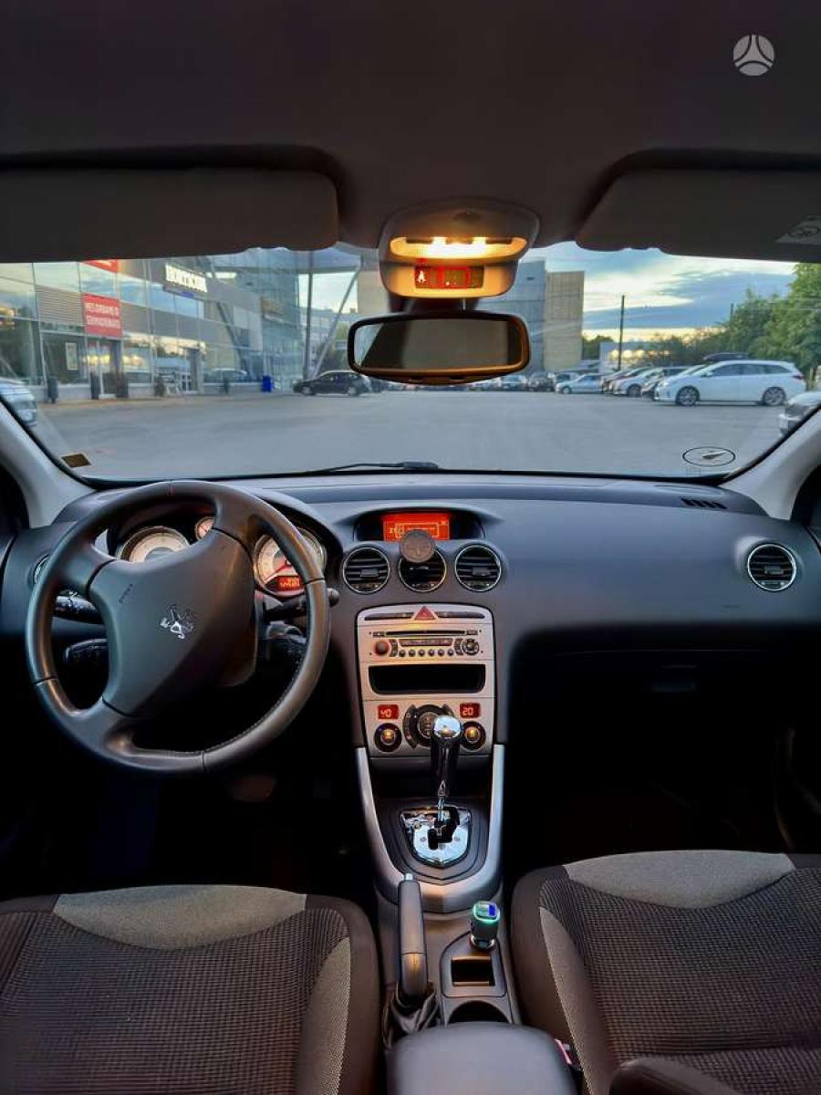 Pelēks Peugeot 308 2008 Viļņa, ar dzinēja tilpumu 2.00 L un nobraukumu 245 tūkst. km par 3200 €, foto 13 vietnē AUTOMOTO.COM.LV