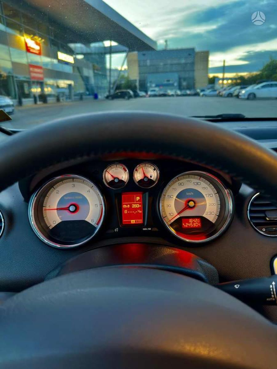 Pelēks Peugeot 308 2008 Viļņa, ar dzinēja tilpumu 2.00 L un nobraukumu 245 tūkst. km par 3200 €, foto 15 vietnē AUTOMOTO.COM.LV