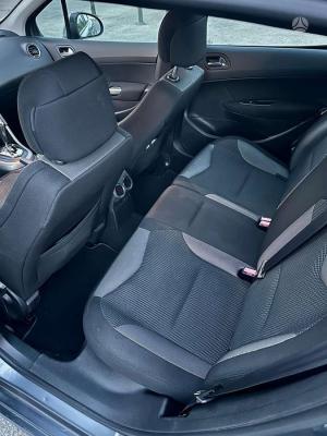 Pelēks Peugeot 308 2008 Viļņa, ar dzinēja tilpumu 2.00 L un nobraukumu 245 tūkst. km par 3200 €, foto 18 vietnē AUTOMOTO.COM.LV