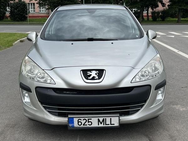Pelēks Peugeot 308 2008 Narva, ar dzinēja tilpumu 1.40 L un nobraukumu 133 tūkst. km par 1499 €, foto 3 vietnē AUTOMOTO.COM.LV
