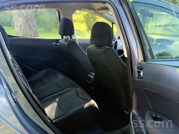 Pelēks Peugeot 308 2008 Cēsis, ar dzinēja tilpumu 1.60 L un nobraukumu 246 tūkst. km par 2000 €, foto 5 vietnē AUTOMOTO.COM.LV