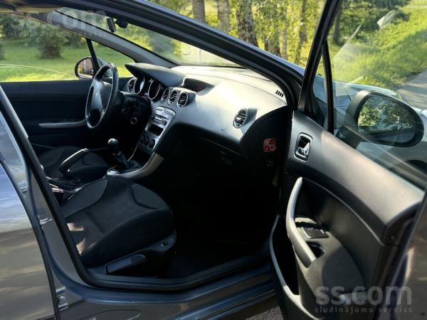 Pelēks Peugeot 308 2008 Cēsis, ar dzinēja tilpumu 1.60 L un nobraukumu 246 tūkst. km par 2000 €, foto 6 vietnē AUTOMOTO.COM.LV