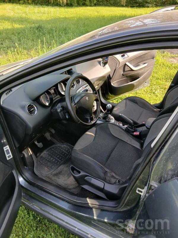 Pelēks Peugeot 308 2008 Jēkabpils, ar dzinēja tilpumu 1.60 L un nobraukumu 334 tūkst. km par 1300 €, foto 7 vietnē AUTOMOTO.COM.LV
