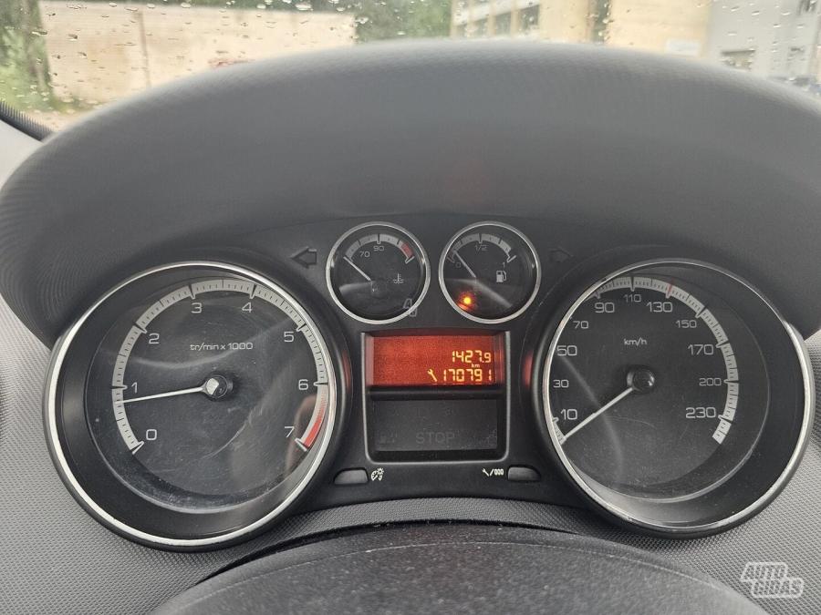 Grey Peugeot 308 2008 in Vilnius, with an engine capacity of 1.40 L and mileage of 171 thousand km for 1950 €, photo 10 on AUTOMOTO.COM.LV