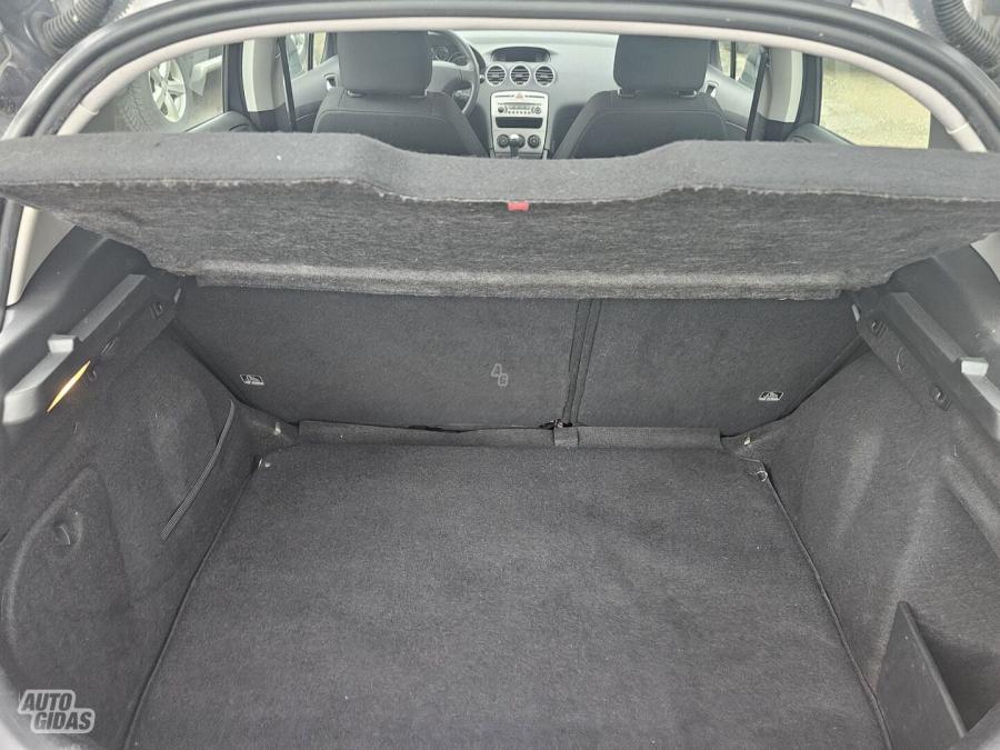 Grey Peugeot 308 2008 in Vilnius, with an engine capacity of 1.40 L and mileage of 171 thousand km for 1950 €, photo 15 on AUTOMOTO.COM.LV