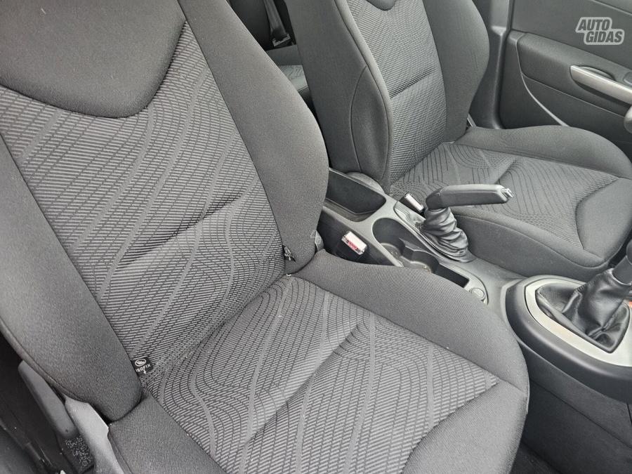 Grey Peugeot 308 2008 in Vilnius, with an engine capacity of 1.40 L and mileage of 171 thousand km for 1950 €, photo 19 on AUTOMOTO.COM.LV