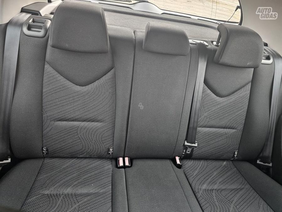 Grey Peugeot 308 2008 in Vilnius, with an engine capacity of 1.40 L and mileage of 171 thousand km for 1950 €, photo 22 on AUTOMOTO.COM.LV