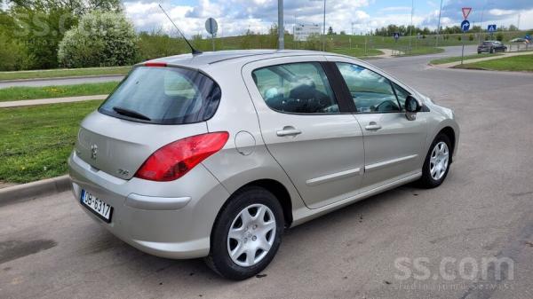 Grey Peugeot 308 2009 in Daugavpils, with an engine capacity of 1.60 L and mileage of 222 thousand km for 850 €, photo 5 on AUTOMOTO.COM.LV