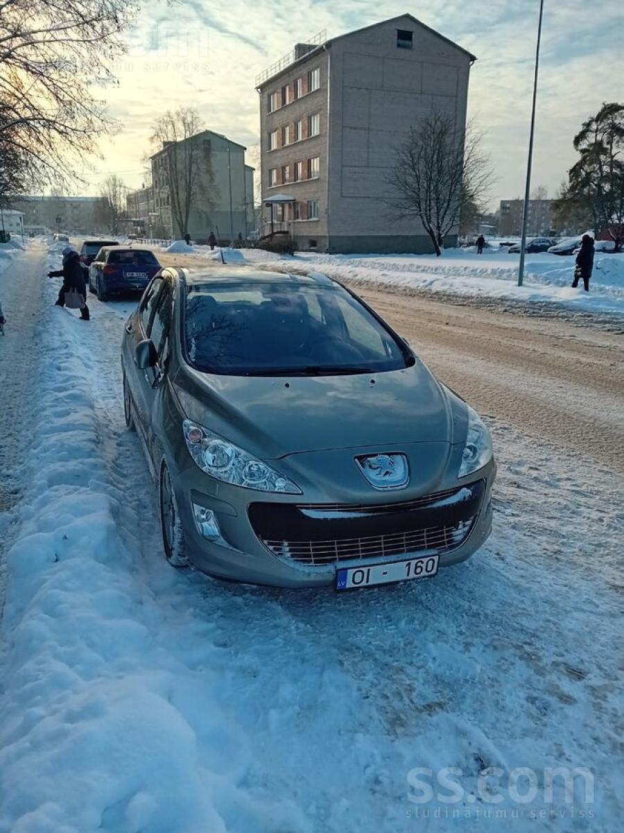 Серый Пежо 308 2009 в Айзкраукле, объемом двигателя 1.60 л и пробегом 133 тыс. км за 2800 €, фото 2 на AUTOMOTO.COM.LV