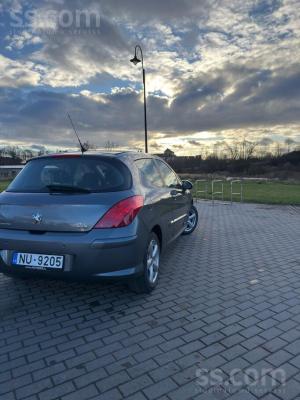 Pelēks Peugeot 308 2009 Bauska, ar dzinēja tilpumu 1.60 L un nobraukumu 119 tūkst. km par 3000 €, foto 4 vietnē AUTOMOTO.COM.LV