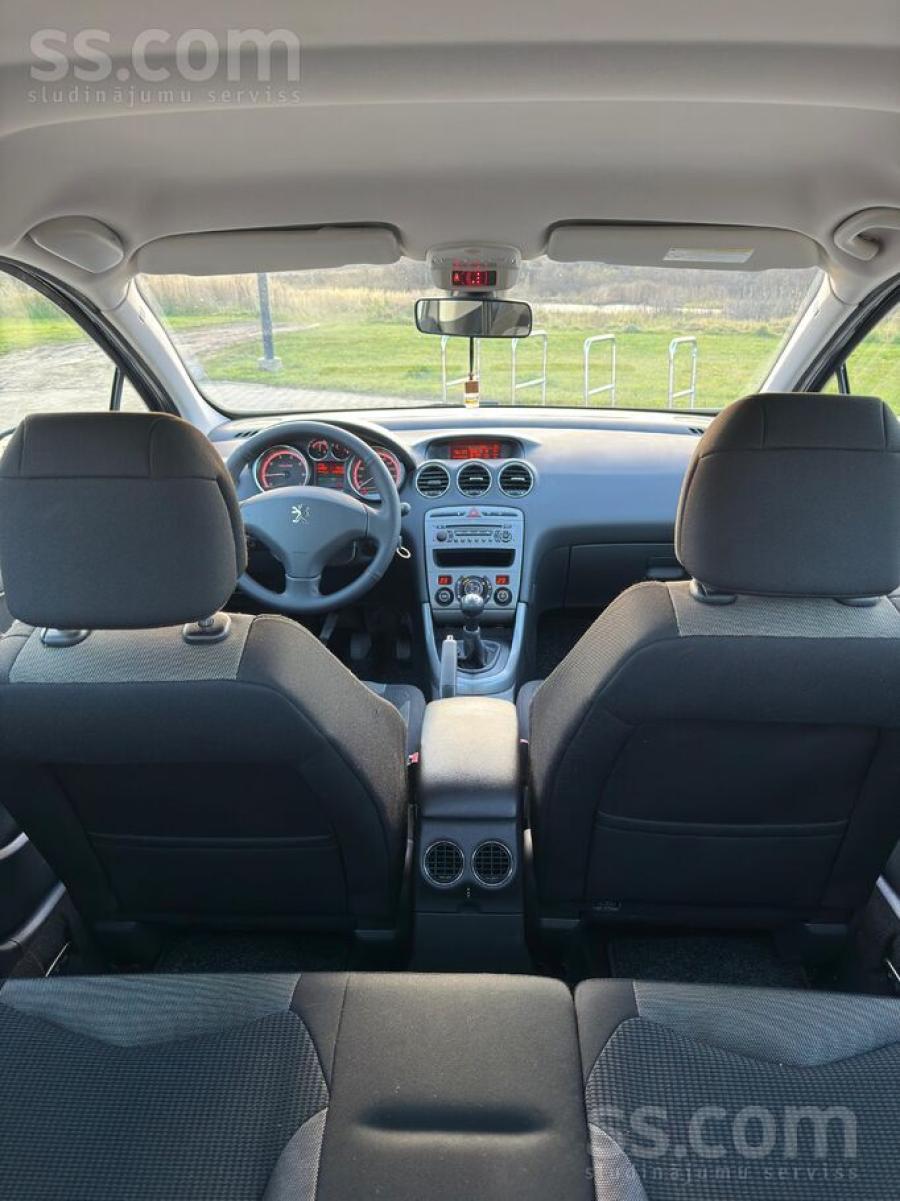 Pelēks Peugeot 308 2009 Bauska, ar dzinēja tilpumu 1.60 L un nobraukumu 119 tūkst. km par 3000 €, foto 8 vietnē AUTOMOTO.COM.LV