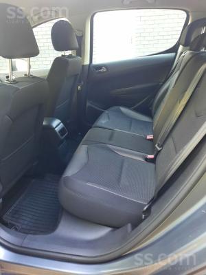 Pelēks Peugeot 308 2009 Rīga, ar dzinēja tilpumu 1.60 L un nobraukumu 213 tūkst. km par 1990 €, foto 7 vietnē AUTOMOTO.COM.LV