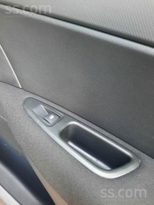 Pelēks Peugeot 308 2009 Rīga, ar dzinēja tilpumu 1.60 L un nobraukumu 213 tūkst. km par 1990 €, foto 18 vietnē AUTOMOTO.COM.LV