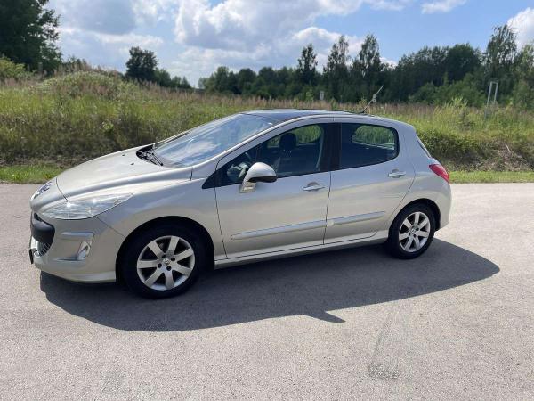 Pelēks Peugeot 308 2009 Šauļi, ar dzinēja tilpumu 1.60 L un nobraukumu 197 tūkst. km par 3200 €, foto 1 vietnē AUTOMOTO.COM.LV