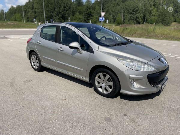 Pelēks Peugeot 308 2009 Šauļi, ar dzinēja tilpumu 1.60 L un nobraukumu 197 tūkst. km par 3200 €, foto 3 vietnē AUTOMOTO.COM.LV