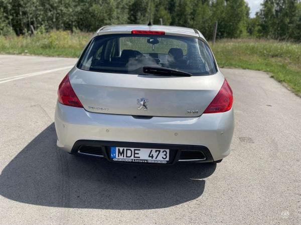 Pelēks Peugeot 308 2009 Šauļi, ar dzinēja tilpumu 1.60 L un nobraukumu 197 tūkst. km par 3200 €, foto 4 vietnē AUTOMOTO.COM.LV