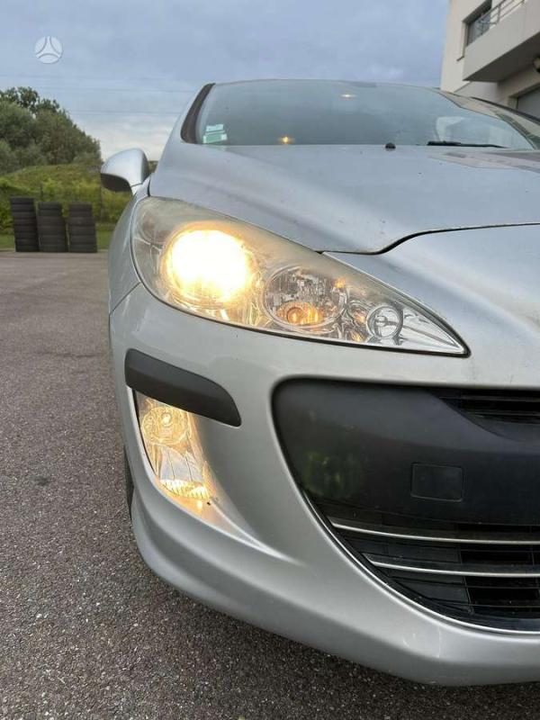 Pelēks Peugeot 308 2009 Šakiai, ar dzinēja tilpumu 1.60 L un nobraukumu 185 tūkst. km par 1700 €, foto 4 vietnē AUTOMOTO.COM.LV