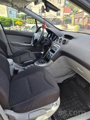 Pelēks Peugeot 308 2009 Talsi, ar dzinēja tilpumu 1.60 L un nobraukumu 273 tūkst. km par 2500 €, foto 10 vietnē AUTOMOTO.COM.LV