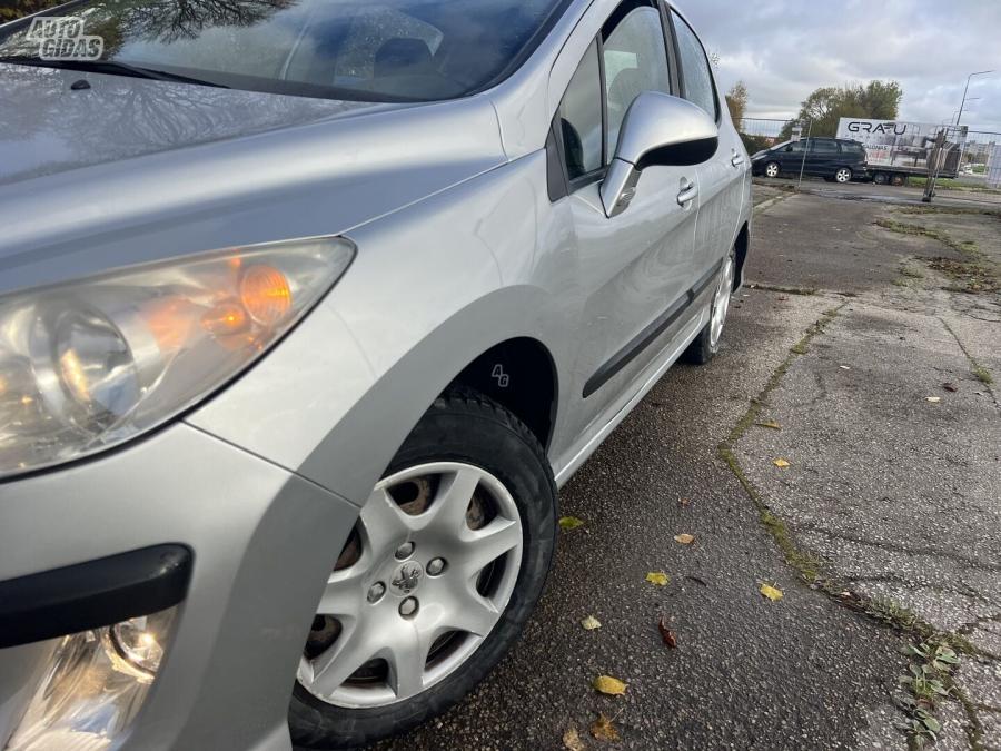 Grey Peugeot 308 2009 in Siauliai, with an engine capacity of 1.60 L and mileage of 0 thousand km for 1649 €, photo 12 on AUTOMOTO.COM.LV