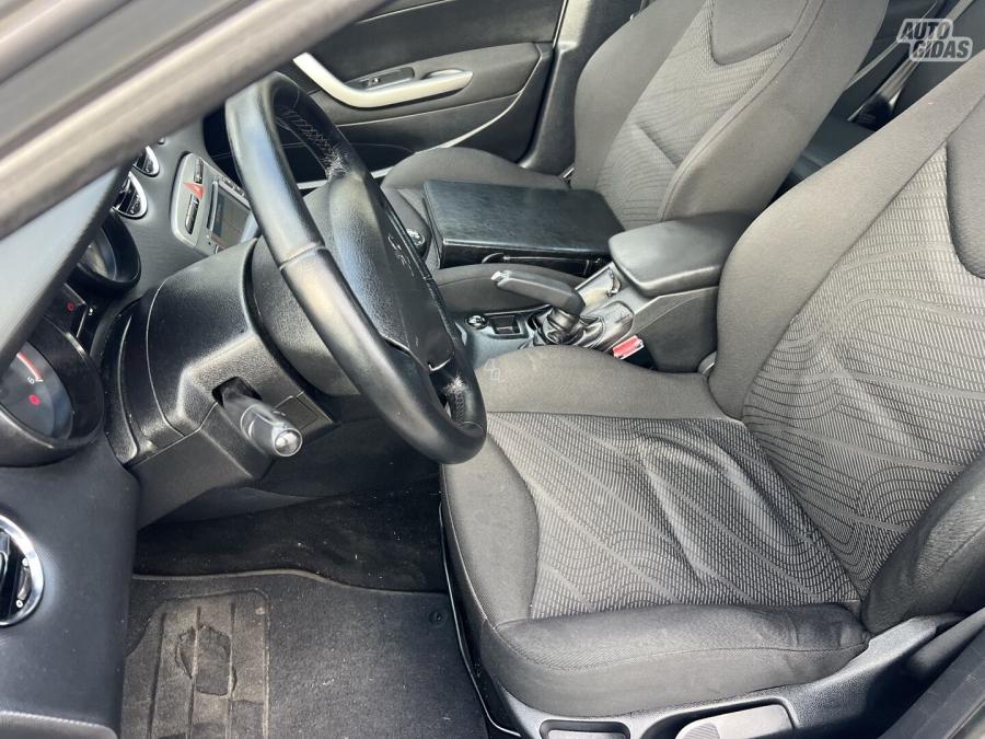 Grey Peugeot 308 2009 in Siauliai, with an engine capacity of 1.60 L and mileage of 0 thousand km for 1649 €, photo 23 on AUTOMOTO.COM.LV