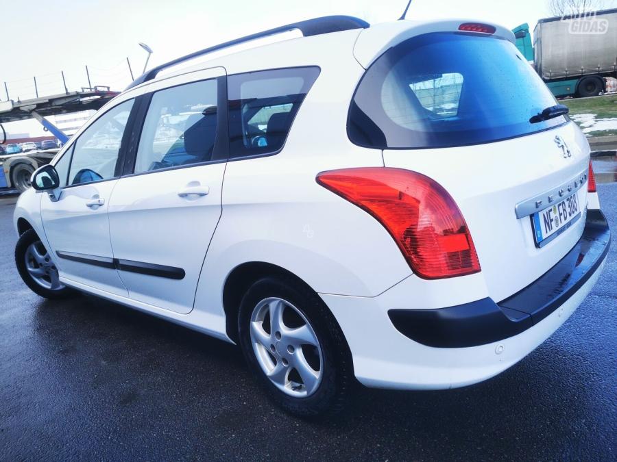 Grey Peugeot 308 2010 in Klaipeda, with an engine capacity of 1.60 L and mileage of 163 thousand km for 2990 €, photo 4 on AUTOMOTO.COM.LV