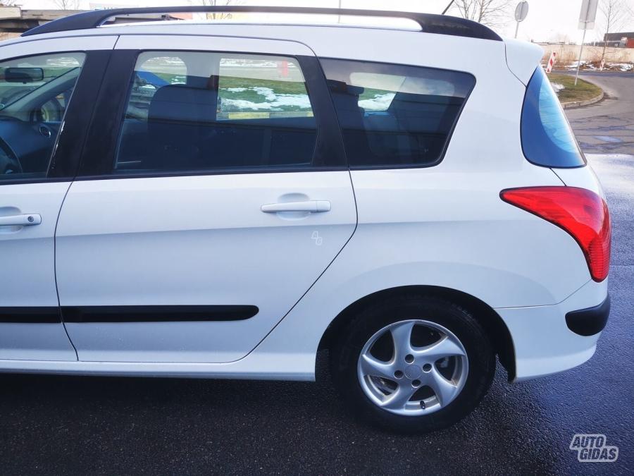 Grey Peugeot 308 2010 in Klaipeda, with an engine capacity of 1.60 L and mileage of 163 thousand km for 2990 €, photo 10 on AUTOMOTO.COM.LV