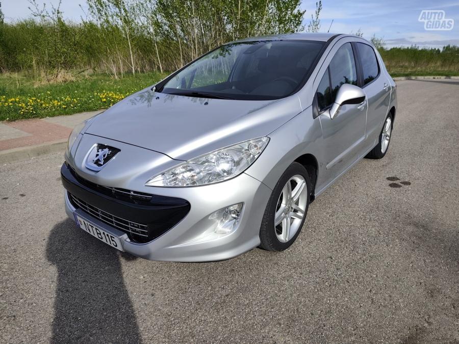 Pelēks Peugeot 308 2010 Utena, ar dzinēja tilpumu 1.60 L un nobraukumu 187 tūkst. km par 2300 €, foto 1 vietnē AUTOMOTO.COM.LV